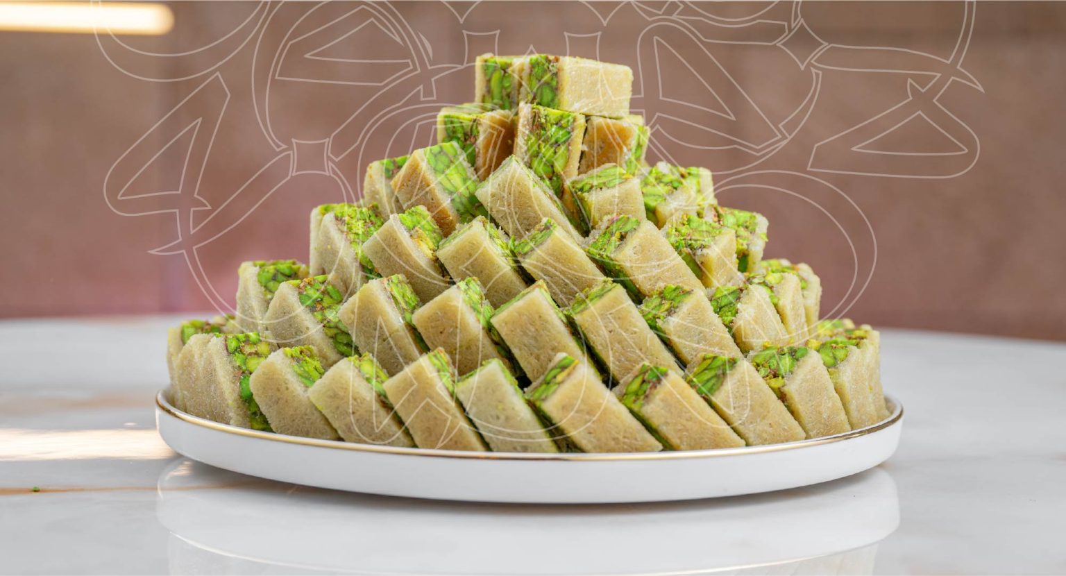 Buy Online Premium Arabic Sweet Box In The UAE | AlHalabya Sweets